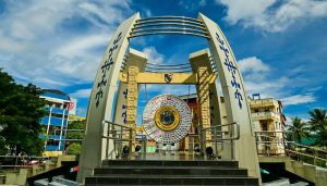 Monumen Gong Perdamaian Dunia: Simbol Harmoni dan Harapan - Jejak Maluku
