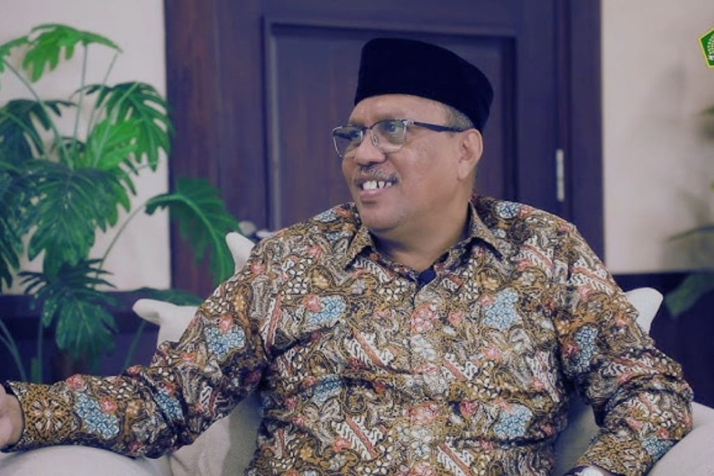 Prof. Thomas Pentury: Jejak Kepemimpinan Akademik dan Moderasi Beragama ...